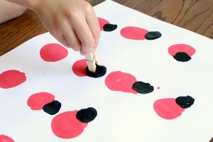 Preschool Ladybug Art - Fantastic Fun & Learning