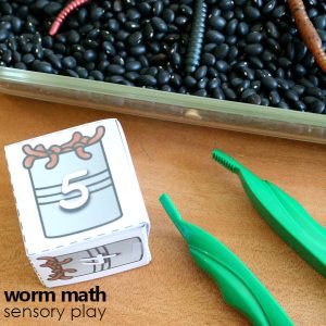 Counting Worms Preschool Math Sensory Bin - Fantastic Fun & Learning
