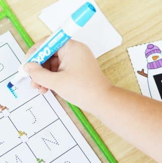 Snowman ABC Scavenger Hunt Winter Alphabet Activity - Fantastic Fun ...